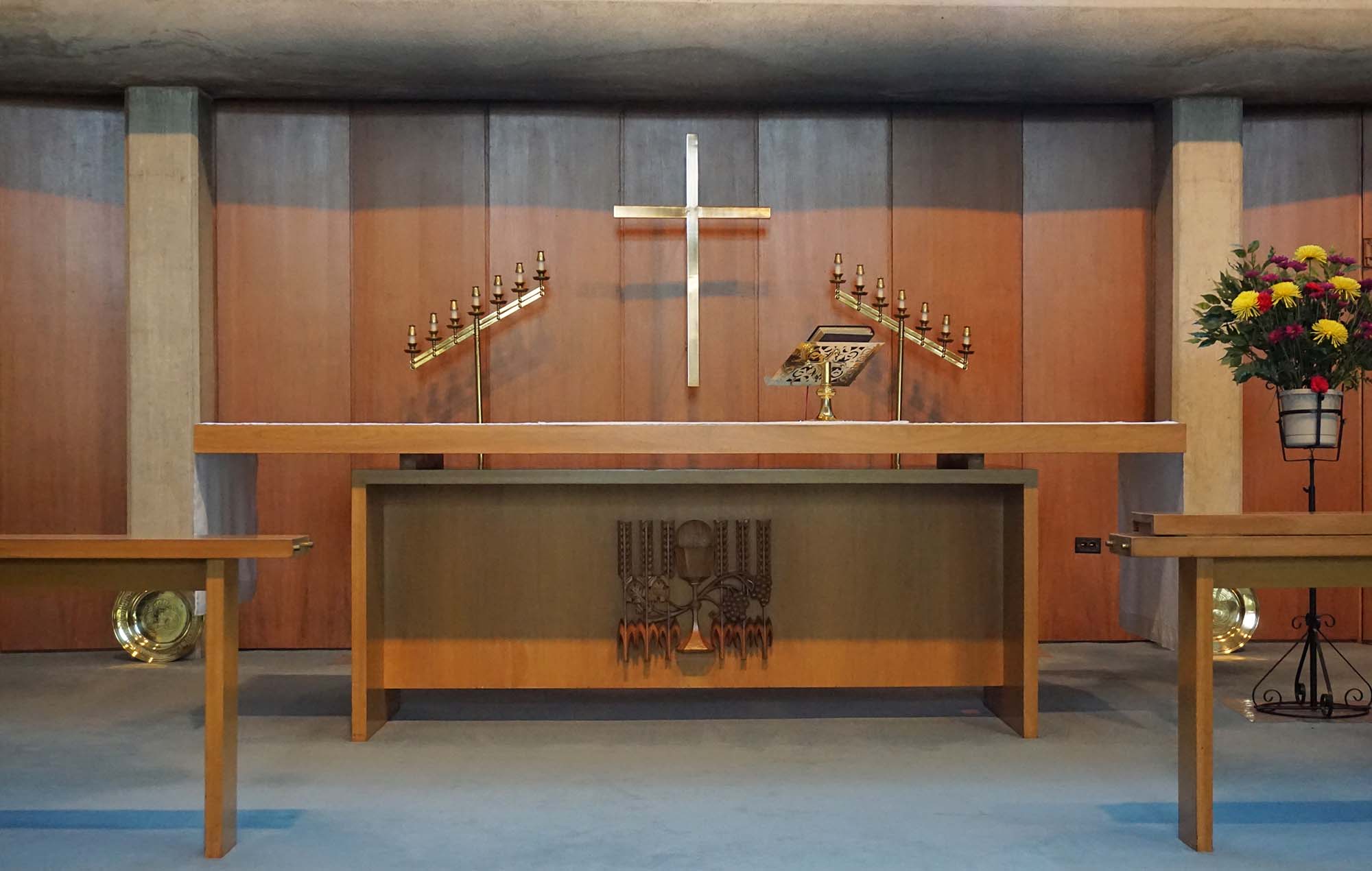 Interior of the Present Church – St. George's Anglican Church